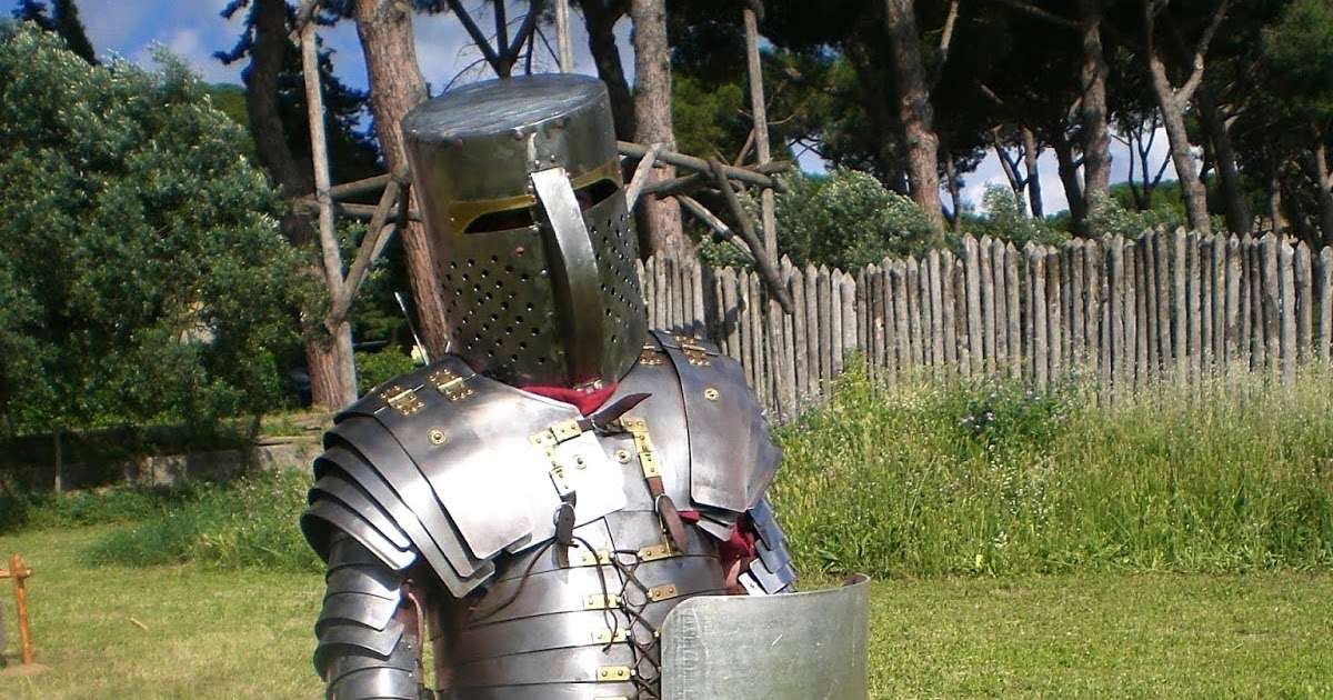 La battaglia di Augustodunum. I legionari romani contro gli uomini di ...